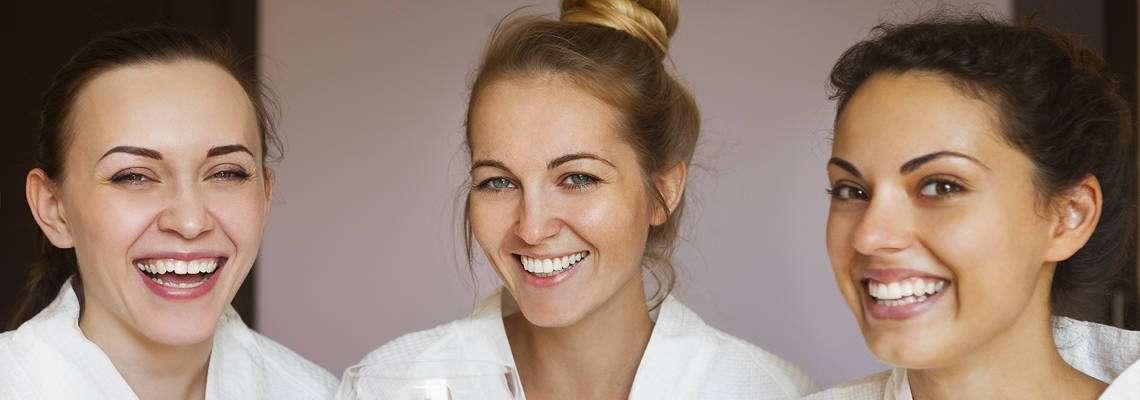 Spray tan party packages | Sienna X – Sienna X - Professional